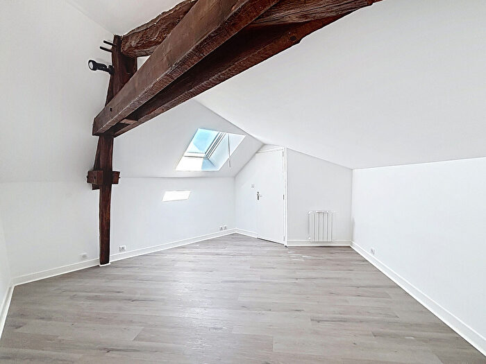Appartement 2 pièces à Auxerre, Saint-Julien, Saint-Amâtre, à louer