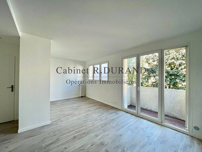 Appartement 1 pièce à louer - Agent Sarre-Centre-Les Vallées-La Garenne, Colombes