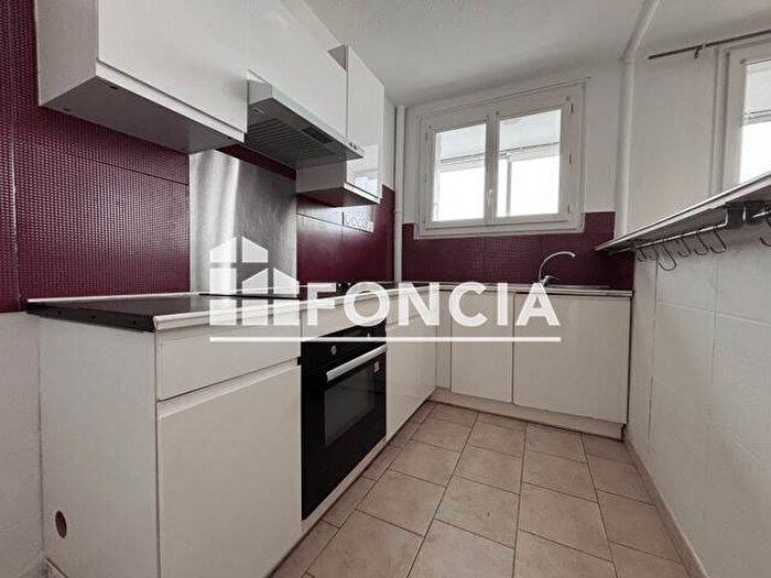 Appartement à louer - Les Platanes, Perpignan - 2 pièces - 1 chambre