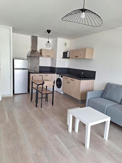 Appartement à louer - Quartiers Nord-Est, Les Gayeulles, Saint-Laurent - 2 pièces - 1 chambre