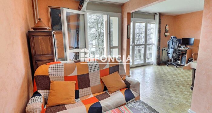 Appartement 4 pièces à vendre à Sainte-Foy-lès-Lyon, Provinces, Chavril