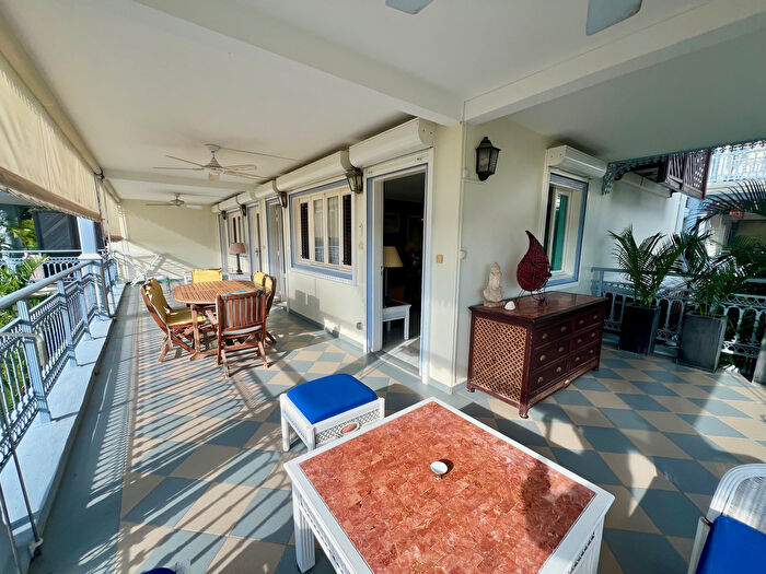 Appartement à vendre - Saint-François - 3 pièces - 2 chambres