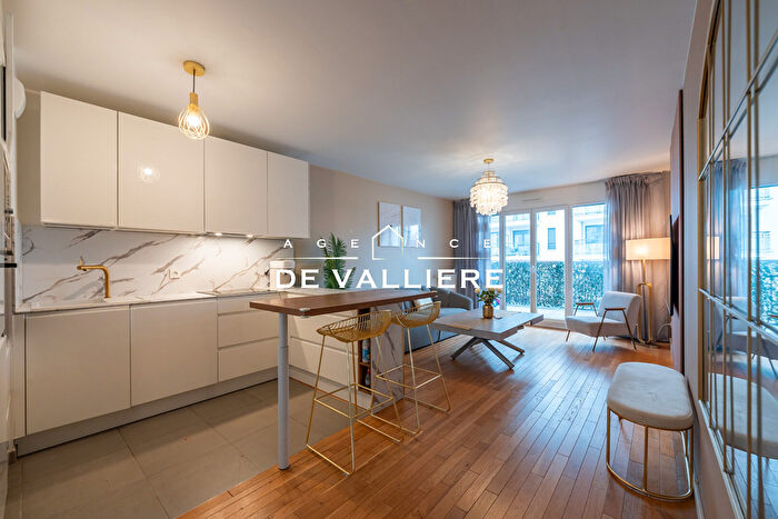 Appartement à vendre - Suresnes, Carnot, Gambetta - 4 pièces - 3 chambres