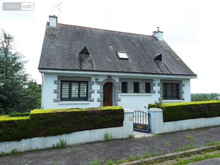 Guémené-sur-Scorff : Maison 5 pièces à vendre