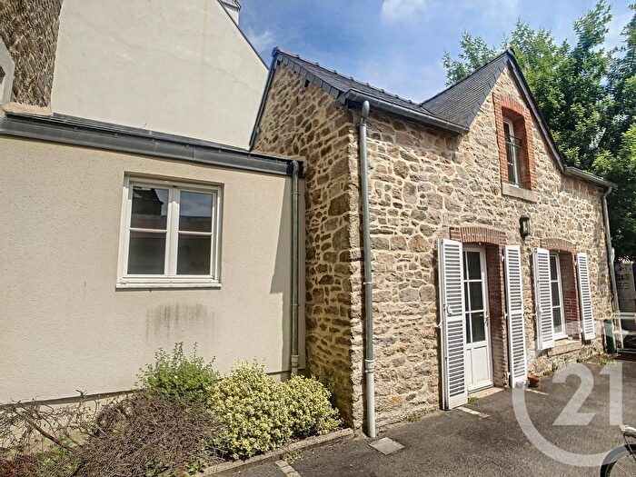 Appartement 4 pièces à louer à Dinan