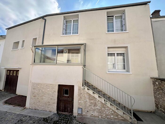 Maison 7 pièces à vendre - Bouafle