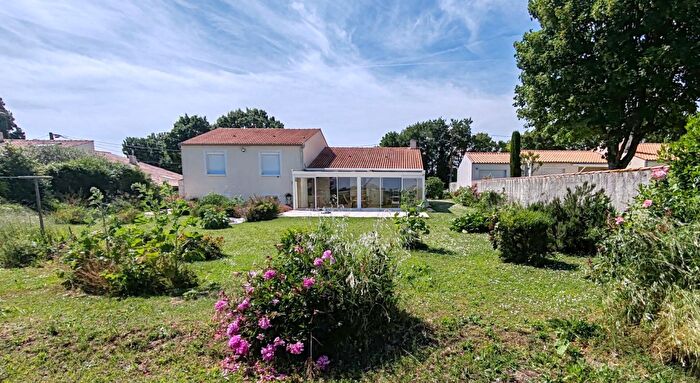 Maison à vendre - Bourgneuf - 7 pièces - 4 chambres