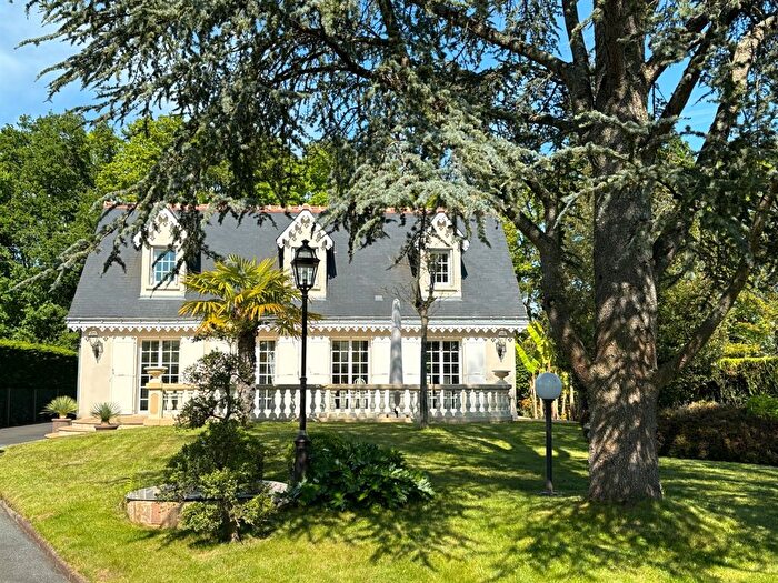 Maison 7 pièces à Saint-Roch, à vendre
