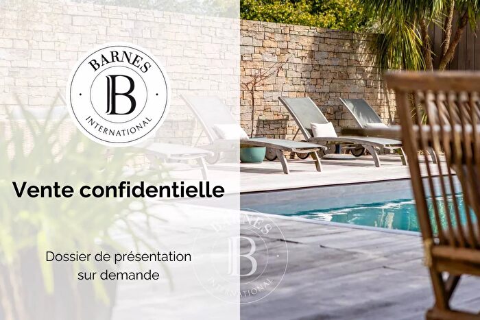 Maison à vendre - Pornichet, Centre-ville, Gare, Gambetta - 8 pièces - 5 chambres