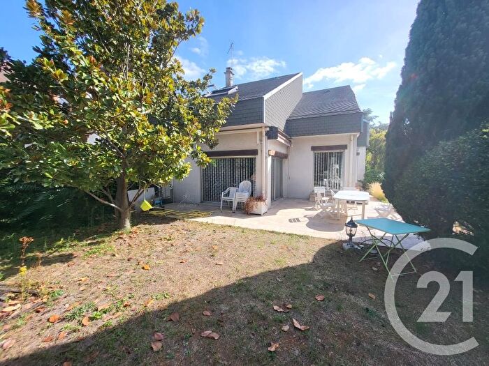 Houilles, Les Pierrats - Maison 6 pièces à vendre
