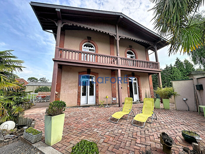 Flers, Centre-ville : Maison 5 pièces à vendre