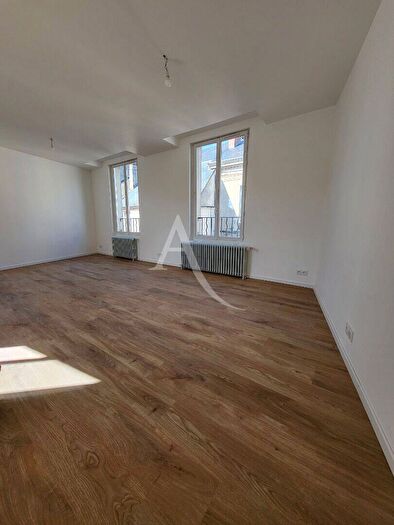 Veuzain-sur-Loire - Appartement 4 pièces à louer