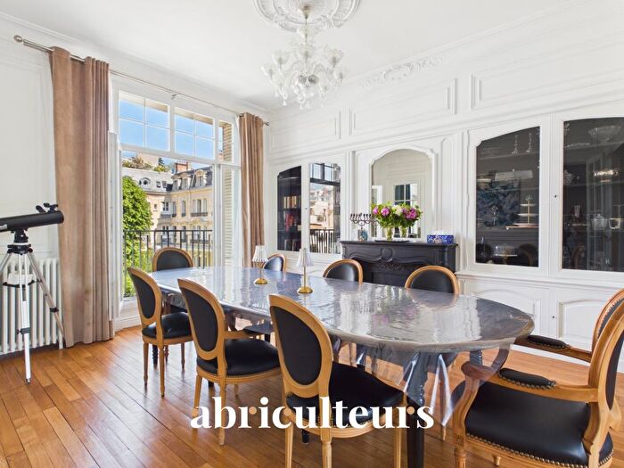 Saint-Mandé, Daumesnil - Appartement 7 pièces à vendre