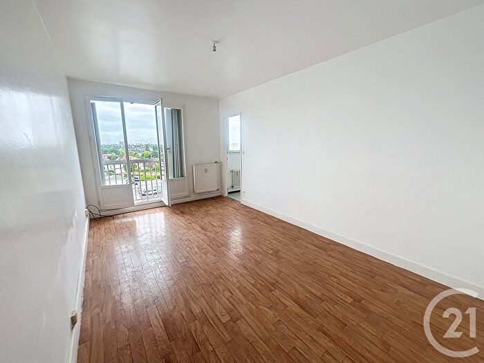 Appartement 1 pièce à Saint-Jean-de-Braye, Ouest, à louer