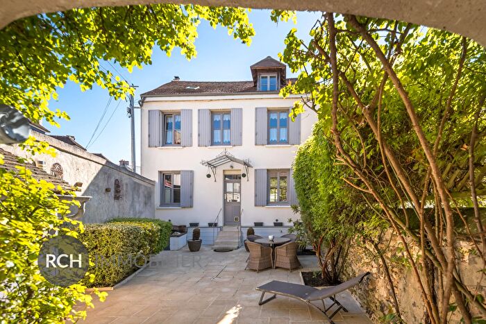Houdan - Maison 6 pièces à vendre