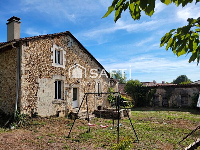 Maison 4 pièces à vendre à Saint-Aulaye