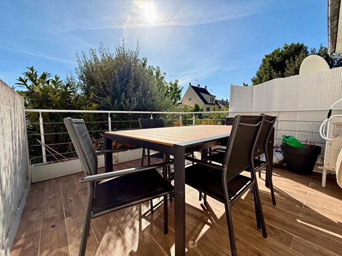Villiers-sur-Marne, Les Stades : Maison 6 pièces à vendre