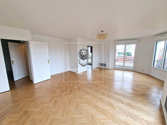 Agent Sarre-Centre-Les Vallées-La Garenne, Colombes : Appartement 4 pièces à louer