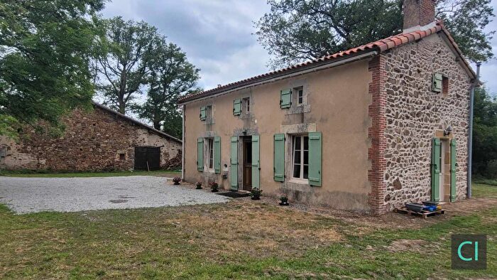 Maison à vendre - Abzac - 5 pièces - 2 chambres