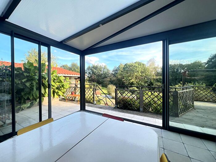 Maison à vendre - Montfaucon-Montigné - 5 pièces - 4 chambres