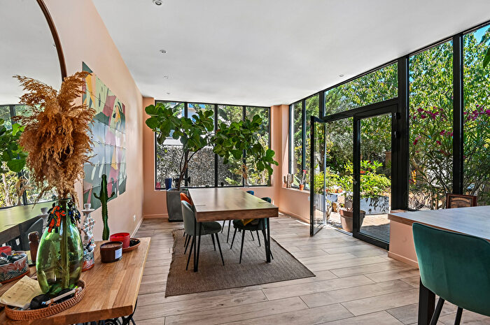 Maison 6 pièces à Nanterre, Vieux Pont, à vendre