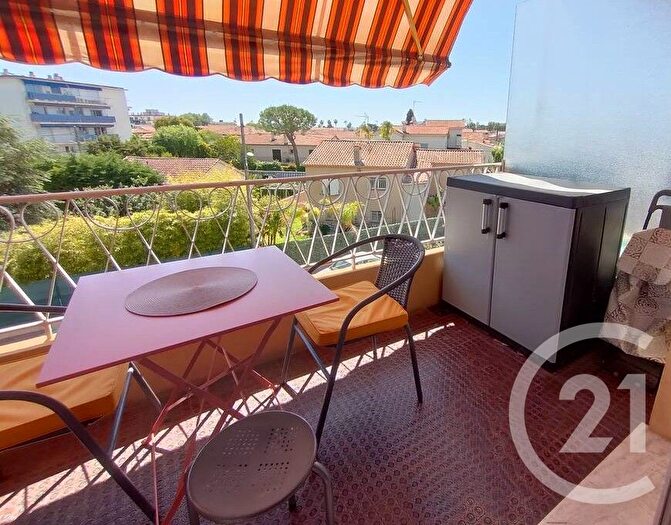 Appartement à vendre - Villeneuve-Loubet, Plage - 1 pièce