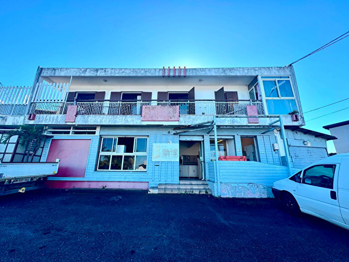 Maison 6 pièces à vendre à Petite-Île, Centre-ville, Piton du Calvaire