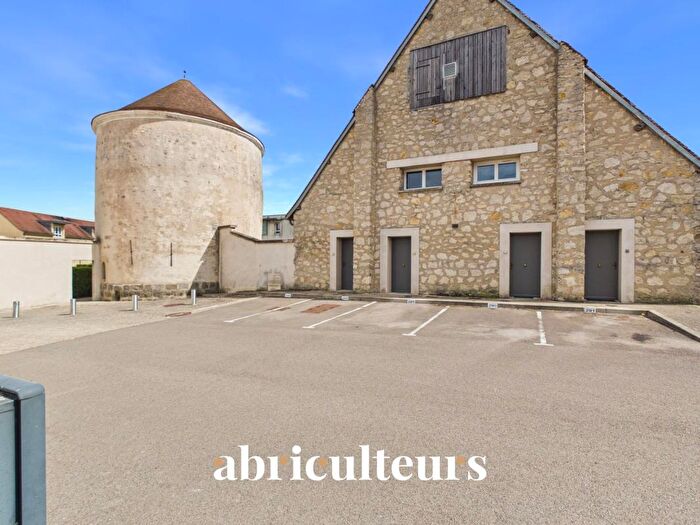 Survilliers : Appartement 2 pièces à vendre