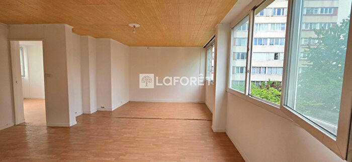 Saint-Denis, Champ de Courses - Appartement 5 pièces à vendre