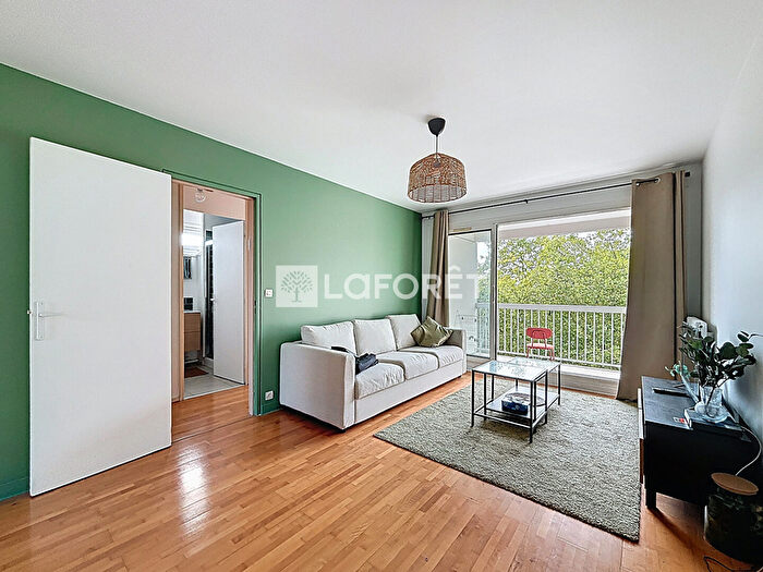 Appartement à louer - Mont-Saint-Aignan, Colbert, Les Coquets - 4 pièces - 3 chambres