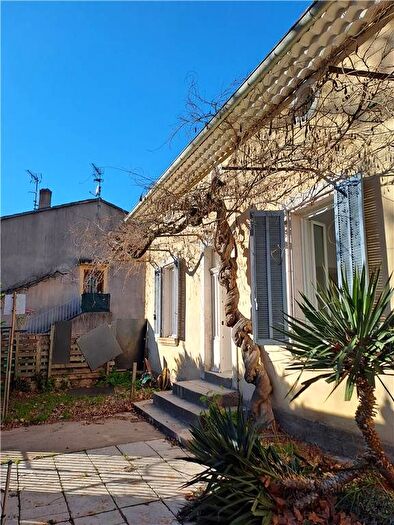 Entrechaux : Maison 5 pièces à louer