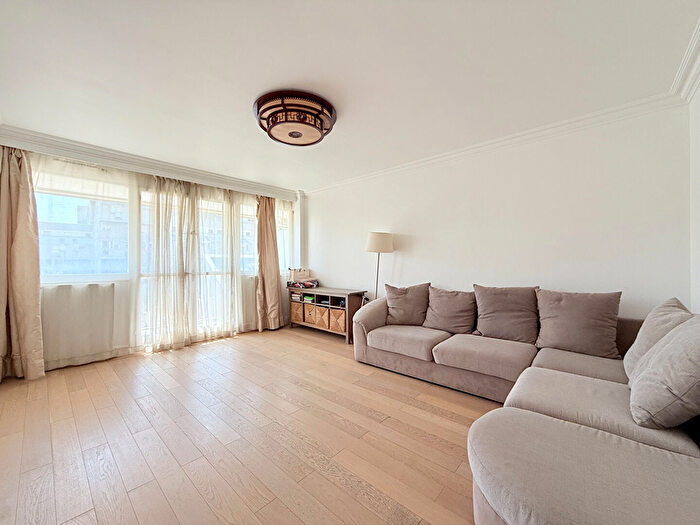 Appartement 5 pièces à vendre - Ivry-sur-Seine, Centre-ville