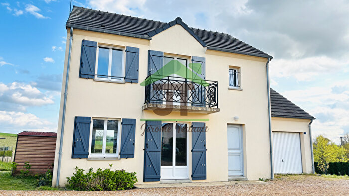 Maison à vendre - Châteaudun - 6 pièces - 4 chambres