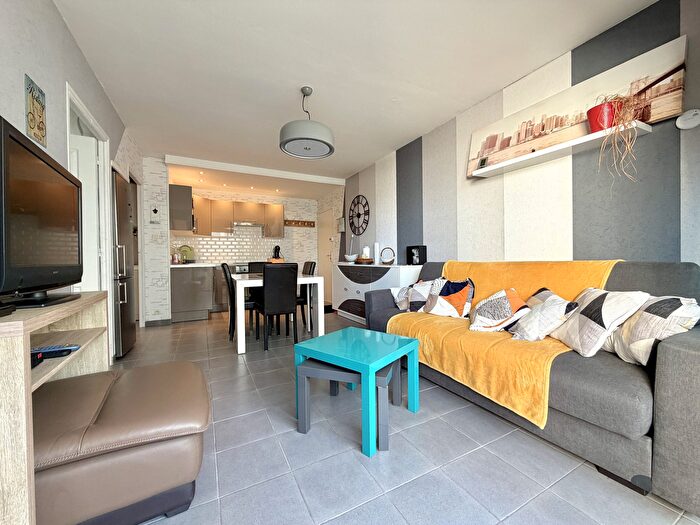 Appartement 2 pièces à Saint-Hilaire-de-Riez, Mouettes, Becs, Pège, Demoiselles, Littoral, Le Both, à vendre