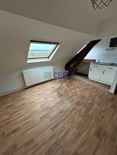 Appartement à louer - Soissons - 2 pièces - 1 chambre