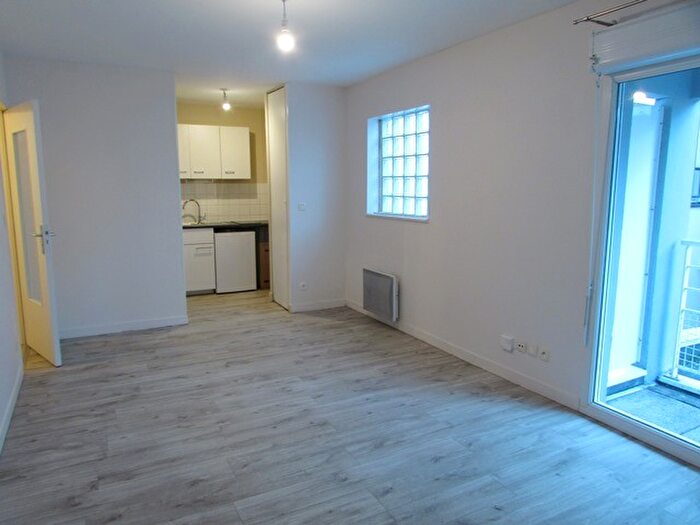 Brest, Saint-Marc, Kérampéré - Appartement 2 pièces à louer