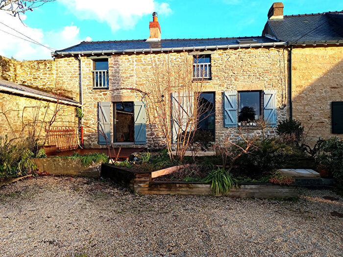 Maison à vendre - Orvault, Bourg, Secteur rural - 6 pièces - 5 chambres