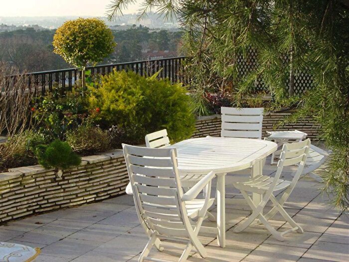 Appartement 6 pièces à vendre à Neuilly-sur-Seine, Saint-James, Madrid