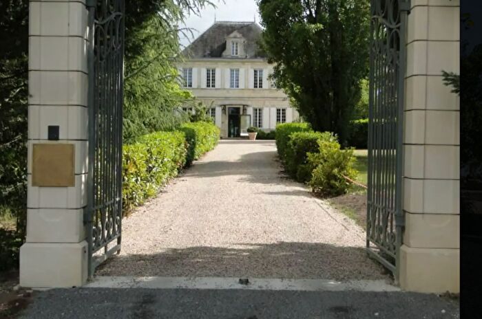 Saint-Loubès : Maison 17 pièces à vendre