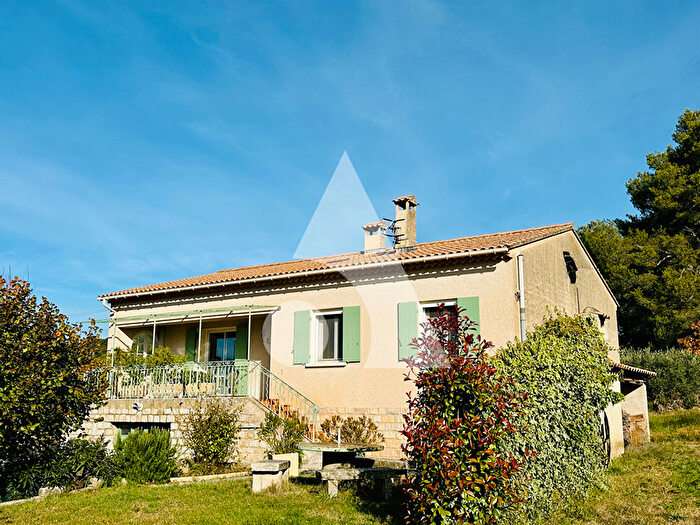 Maison à vendre - Cadenet - 4 pièces - 3 chambres