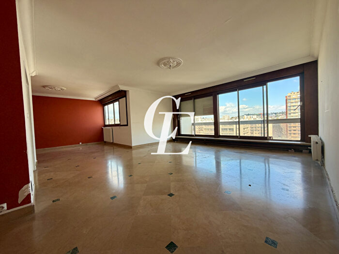 Appartement à vendre - Saint-Étienne - 4 pièces - 3 chambres