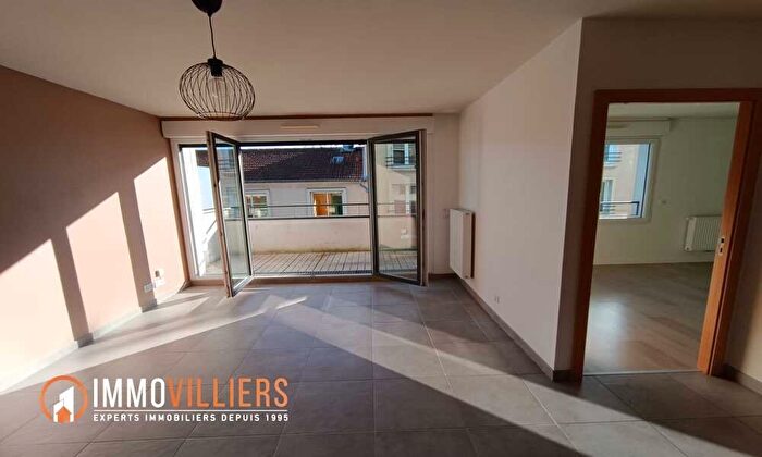 Appartement à vendre - Noisy-le-Grand - 2 pièces - 1 chambre