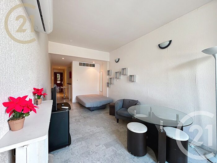 Appartement à vendre - Cannes, Centre-ville - 1 pièce