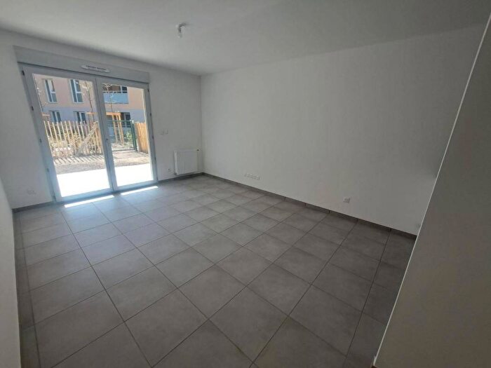 Appartement à louer - Ternay - 3 pièces - 2 chambres