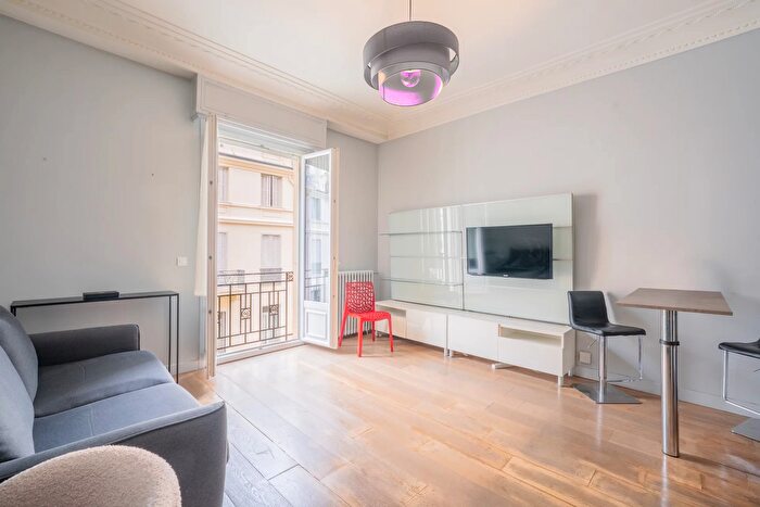 Appartement 1 pièce à louer - Nice, Carré d'or
