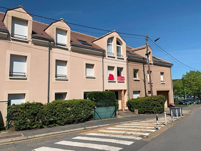 Appartement à louer - Nord Yvette, Saint-Rémy-lès-Chevreuse - 2 pièces - 1 chambre