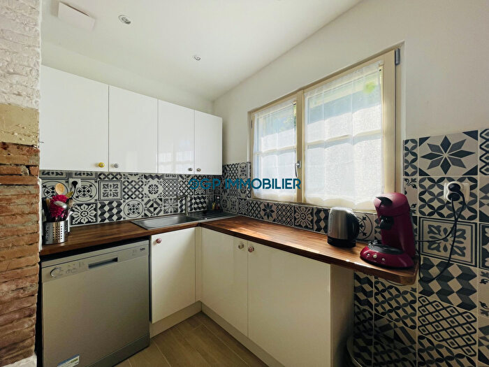 Maison à louer - Pompignan - 3 pièces - 2 chambres