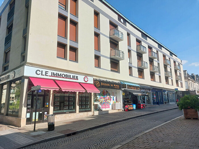 Appartement 4 pièces à Bourges, Centre-ville, Charlet, Lahitolle, Pignoux, Sembat, à vendre