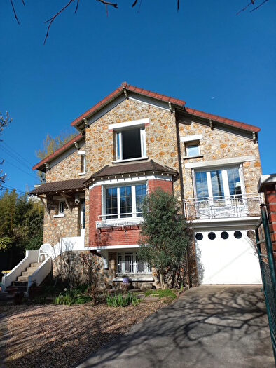 Maison à vendre - Chelles, Centre-ville, Gare, Abbesses - 6 pièces - 3 chambres