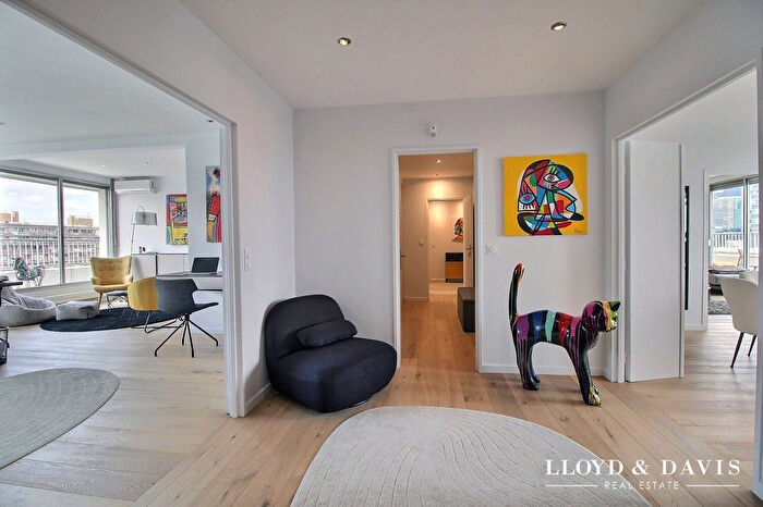 Appartement à vendre - Puteaux, Front de Seine Bellini - 5 pièces